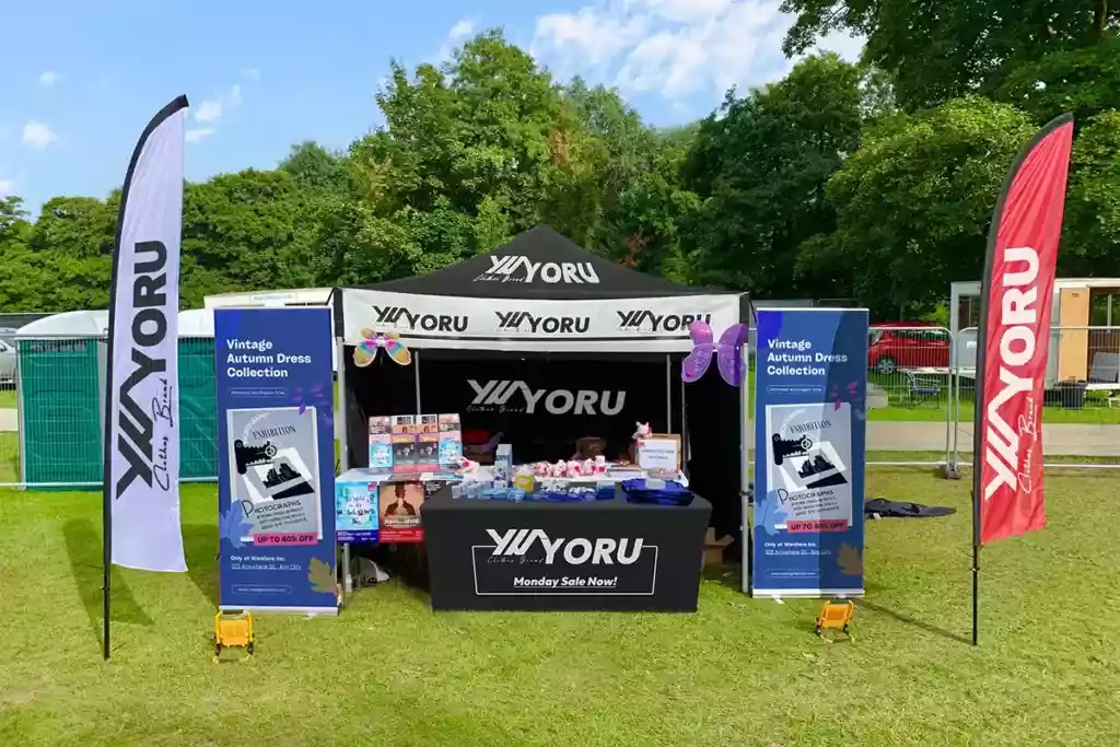 10+ Event Signage Ideas to Make Your Pop-Up Stand Out!